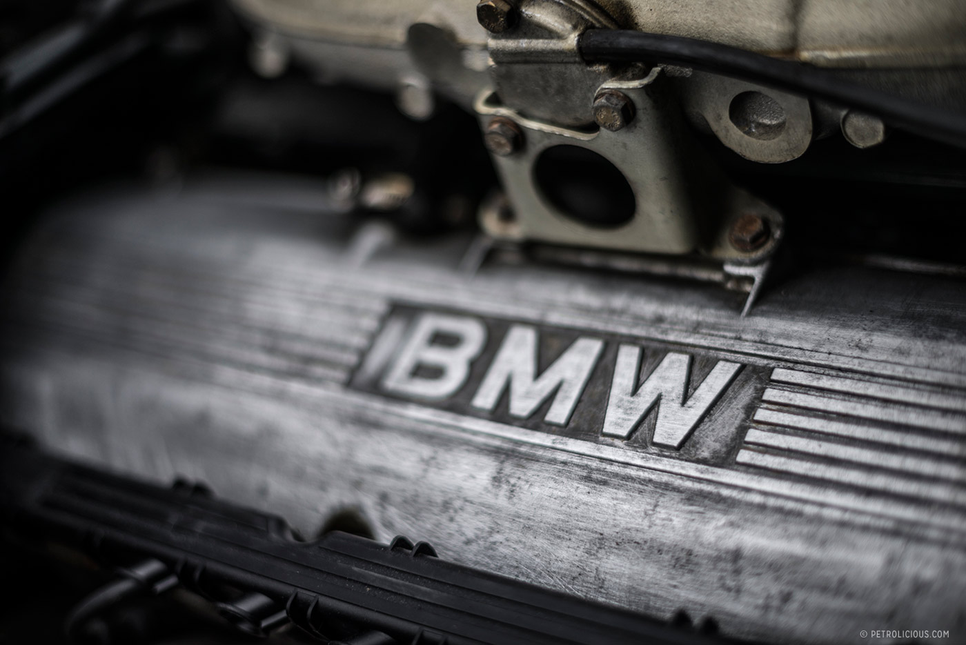 The BMW 325iX Is The Coolest E30 Of Them All - PetroliciousPetrolicious