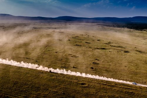 This Porsche Macan-Bodied Rally Raider Was Built For The Dakar ...