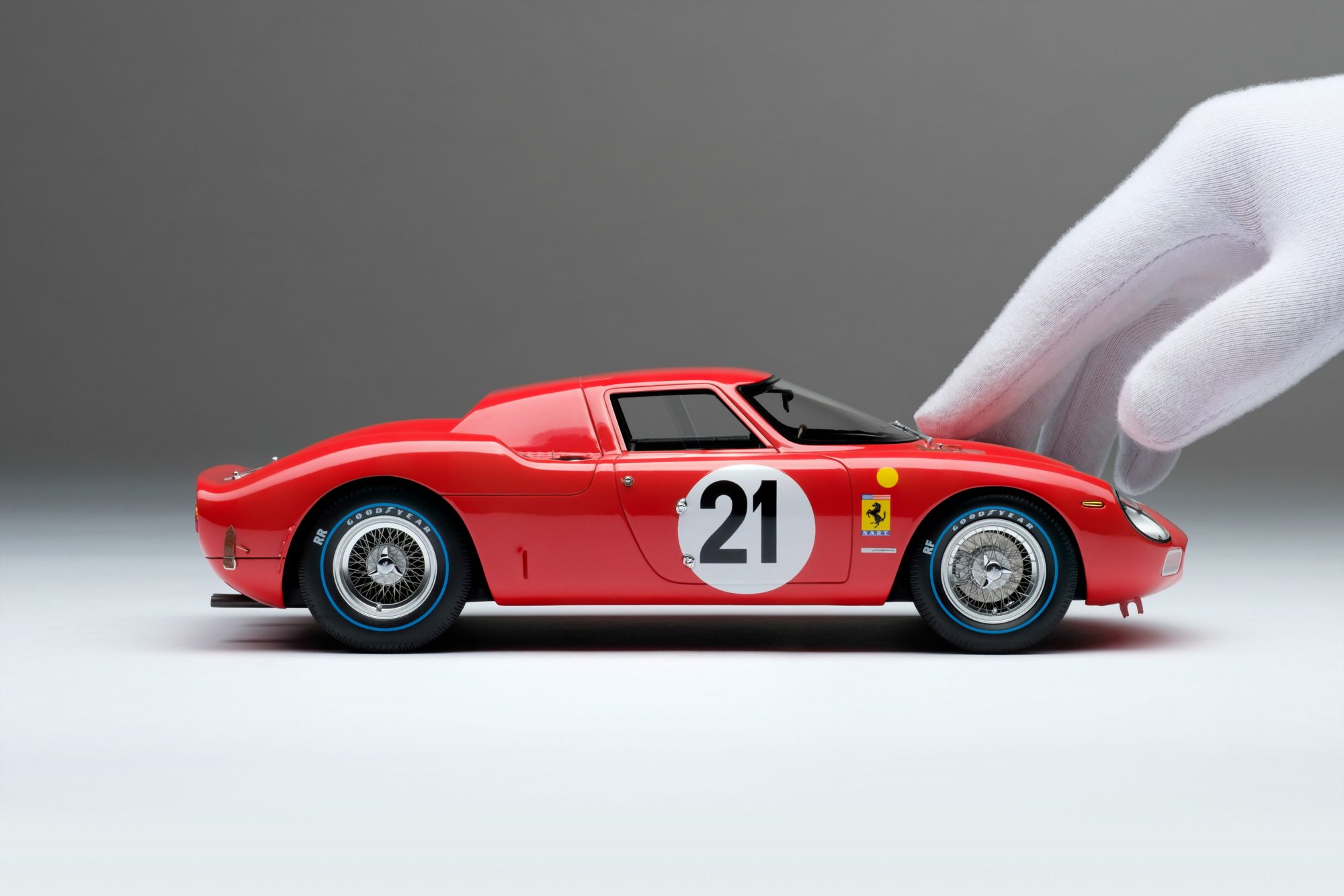 Extremely Detailed Scale-Model Cars From The Amalgam Collection Have ...