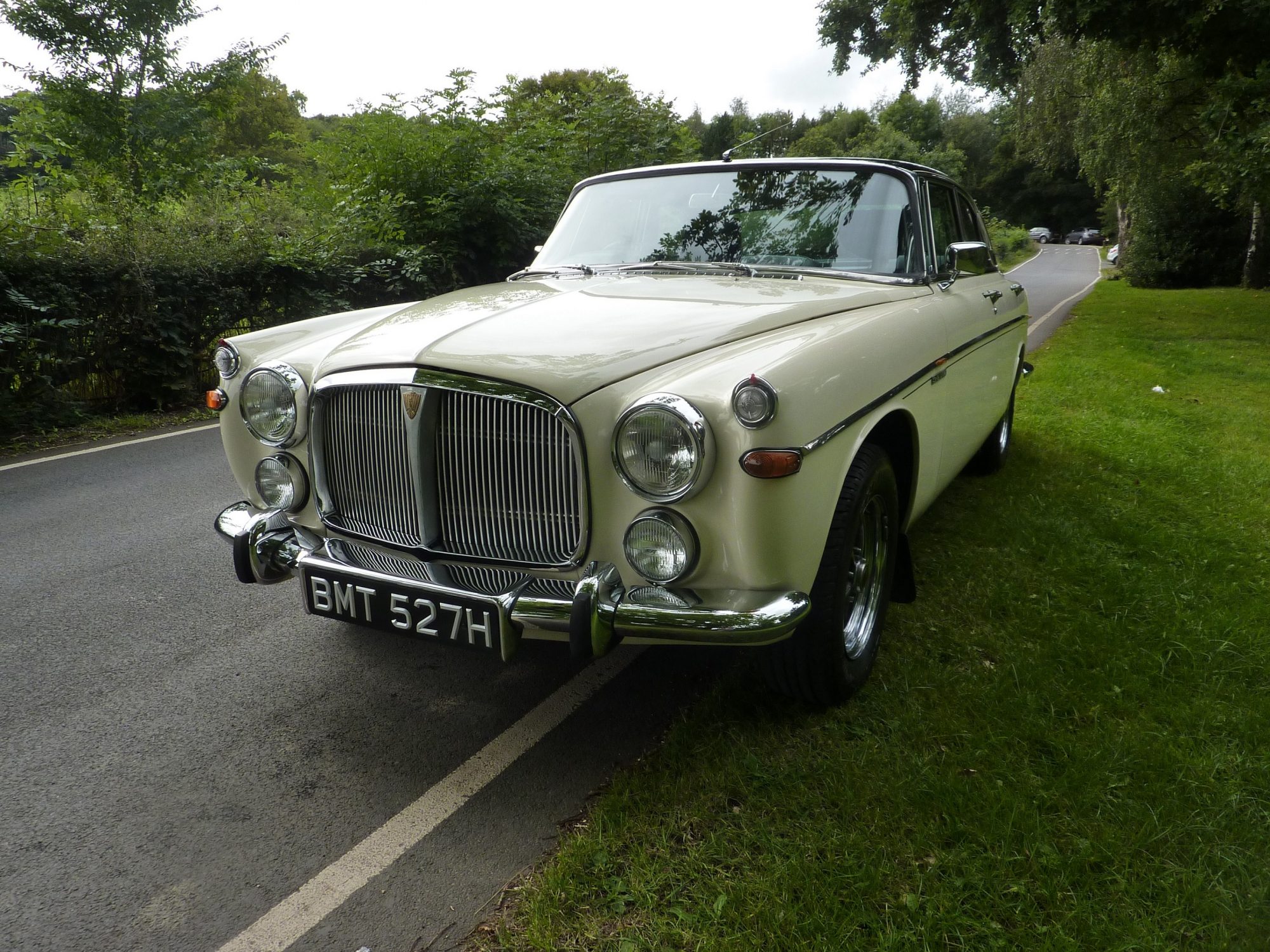 Attainable British Classics Take Center Stage At This Upcoming Classic ...