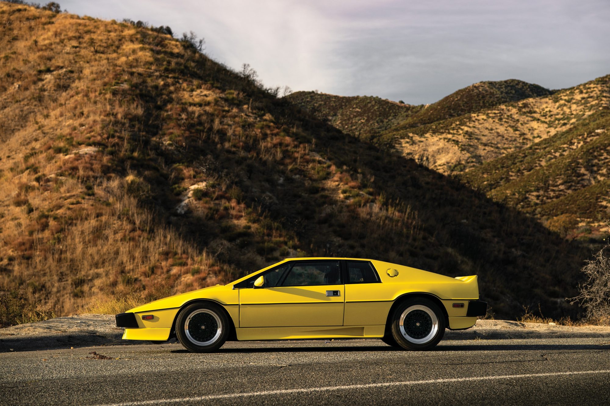 When It Comes To The Inimitable Lotus Esprit, Original Is Best ...