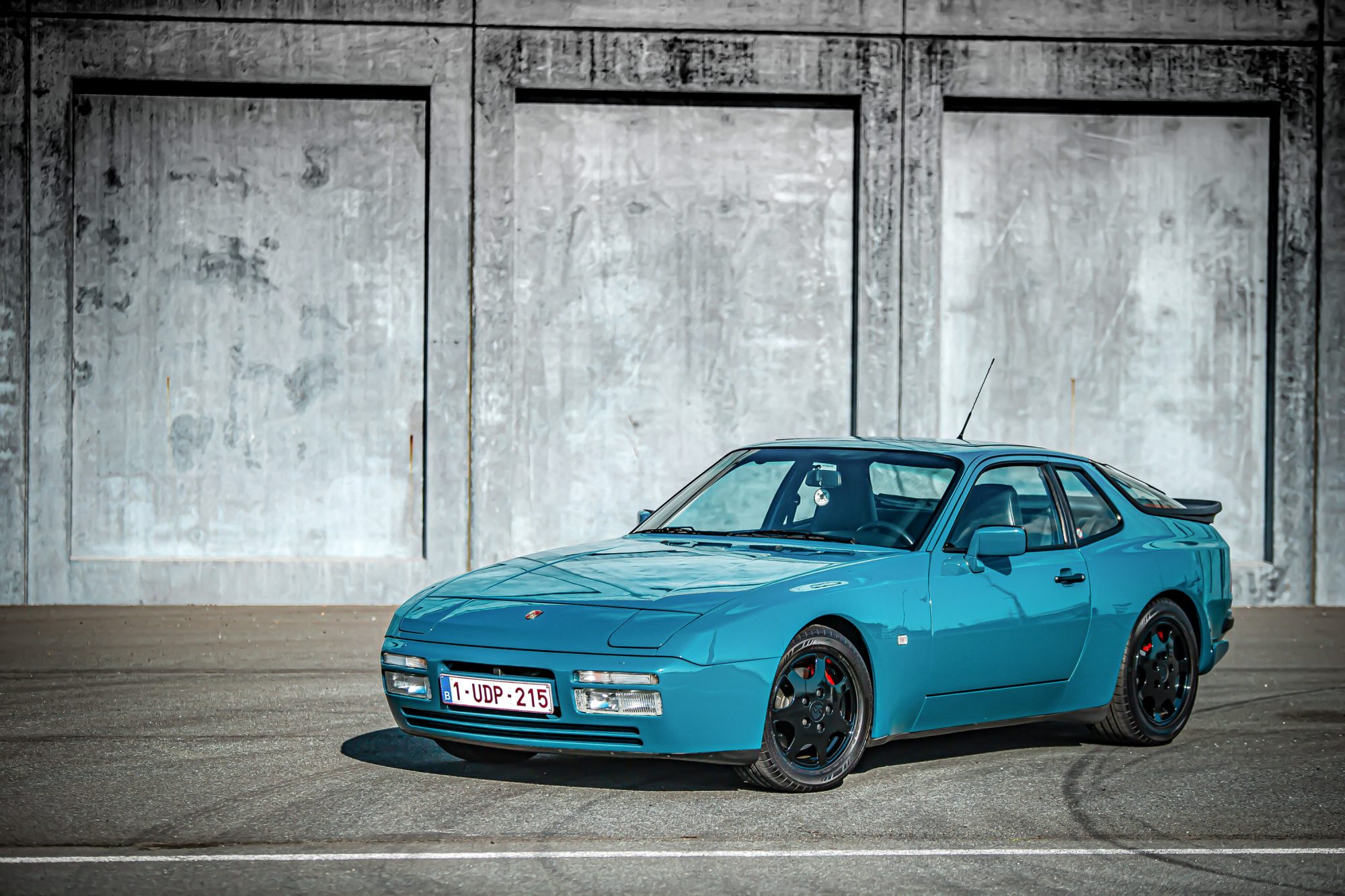 Learning As He Went, This Enthusiast Built A Better-Than-New Porsche ...